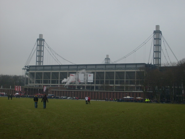 FC Keulen – HSV – Peenvogel